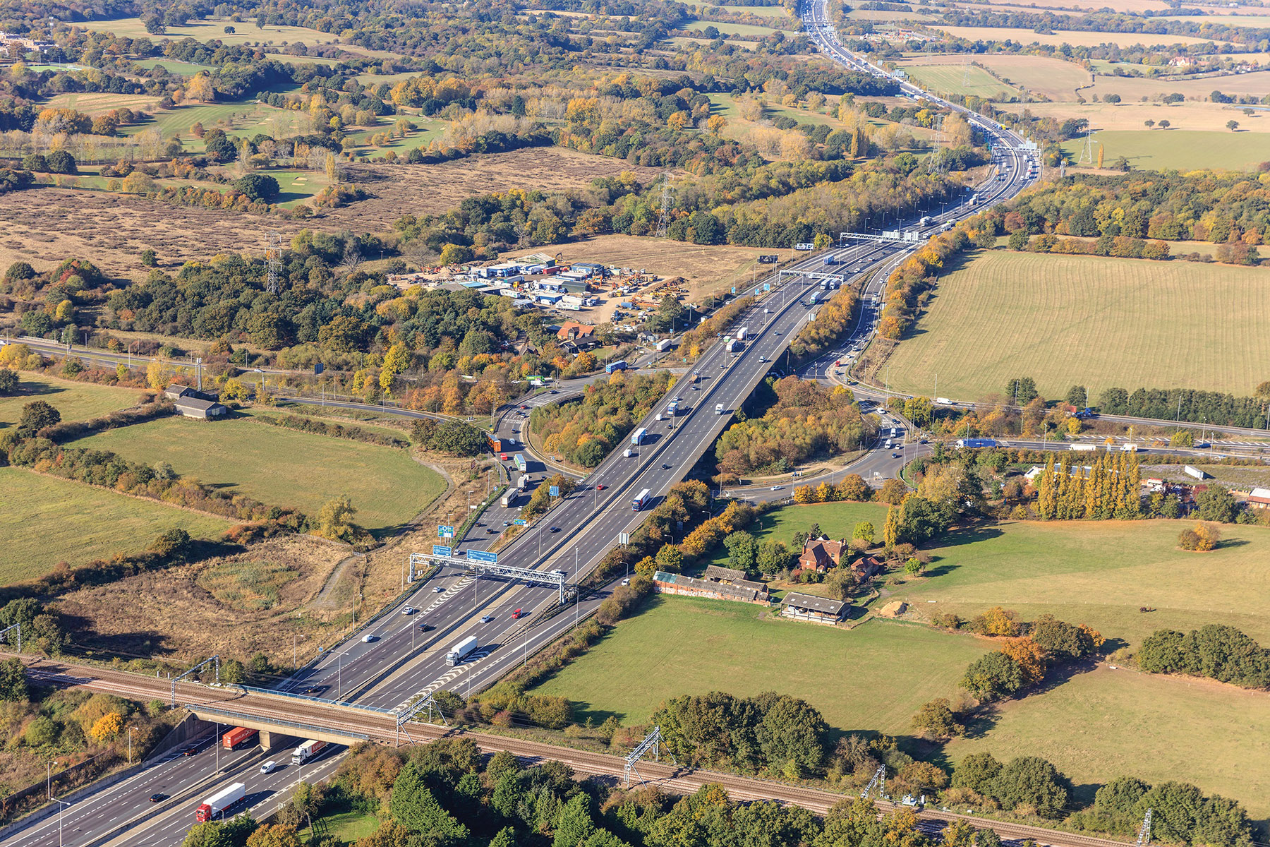GRAHAM signs £124m contract with Highways England to transform M25 ...