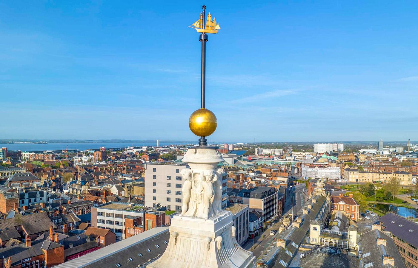 Hull’s Guildhall Time Ball is Rising and Falling Again After 100 Years ...